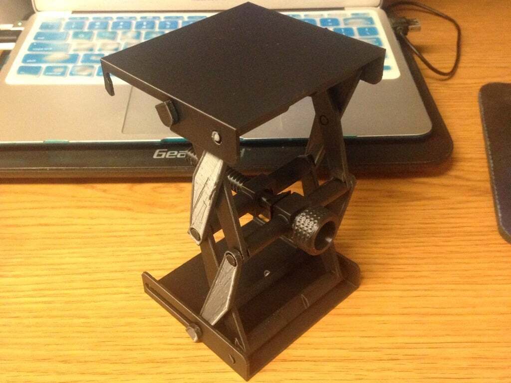 3D printable Platform Jack [Fully Assembled, No Supports]・Cults