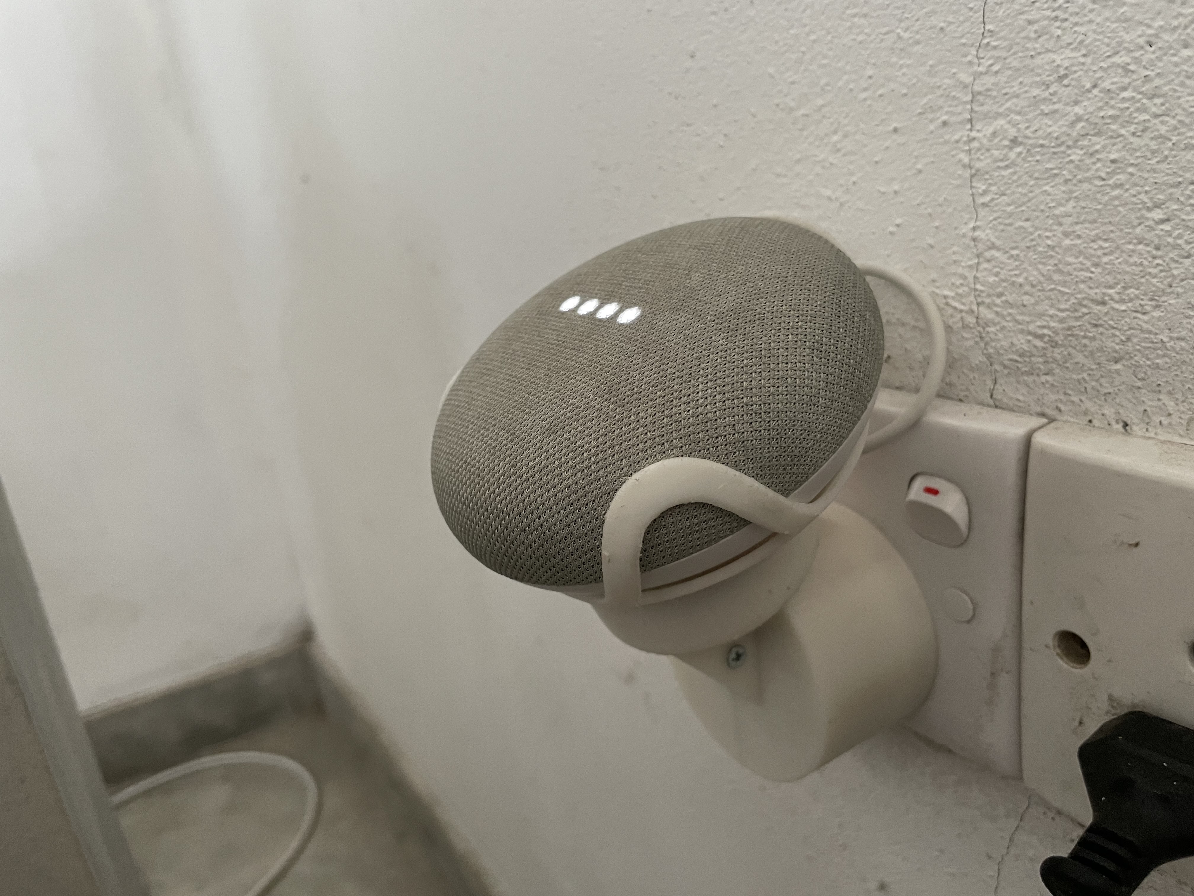 STL file GOOGLE MINI PLUG MOUNT - AU 🔌 ・3D print design to download・Cults