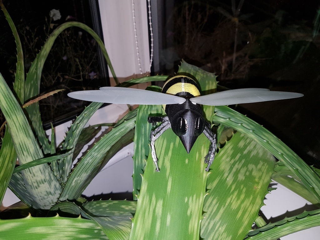 🐝 Bee kit 1 and 2 with folding wings・Free 3D File for ・Cults