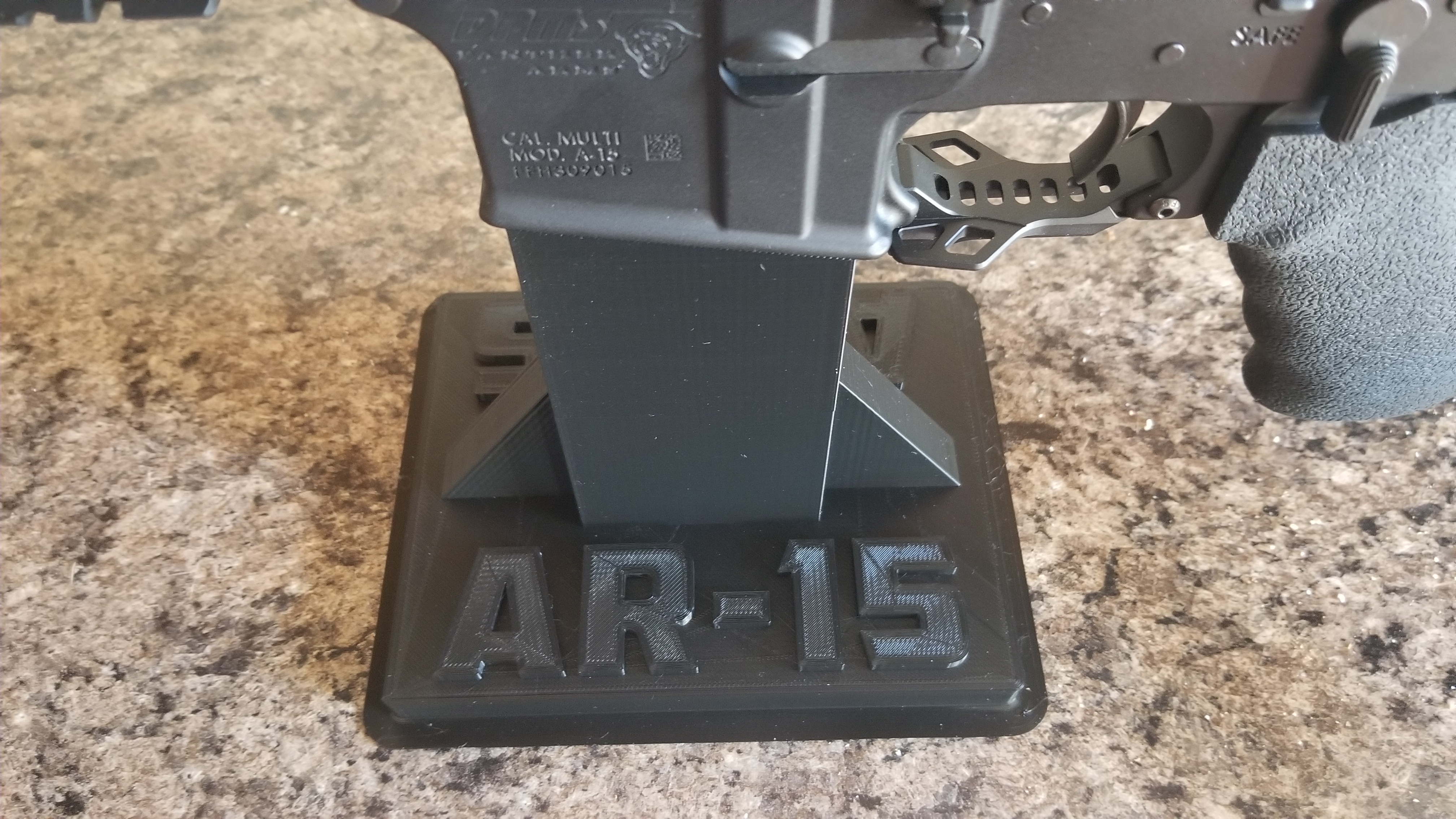🔧 AR-15 STAND・ STL File for ・Cults