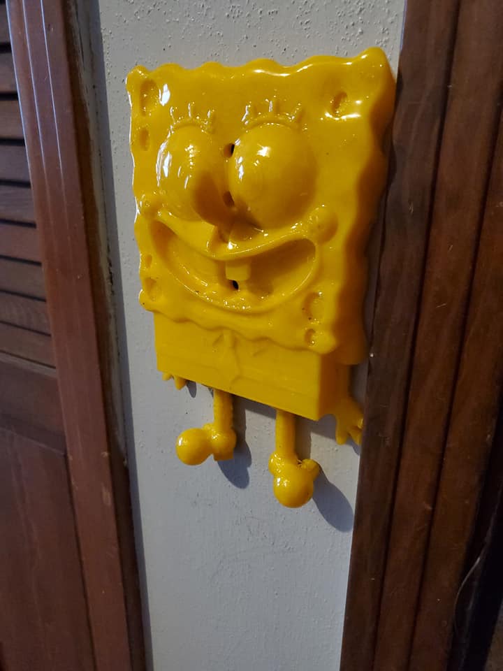 🏠 spongebob light switch cover・ STL File for ・Cults