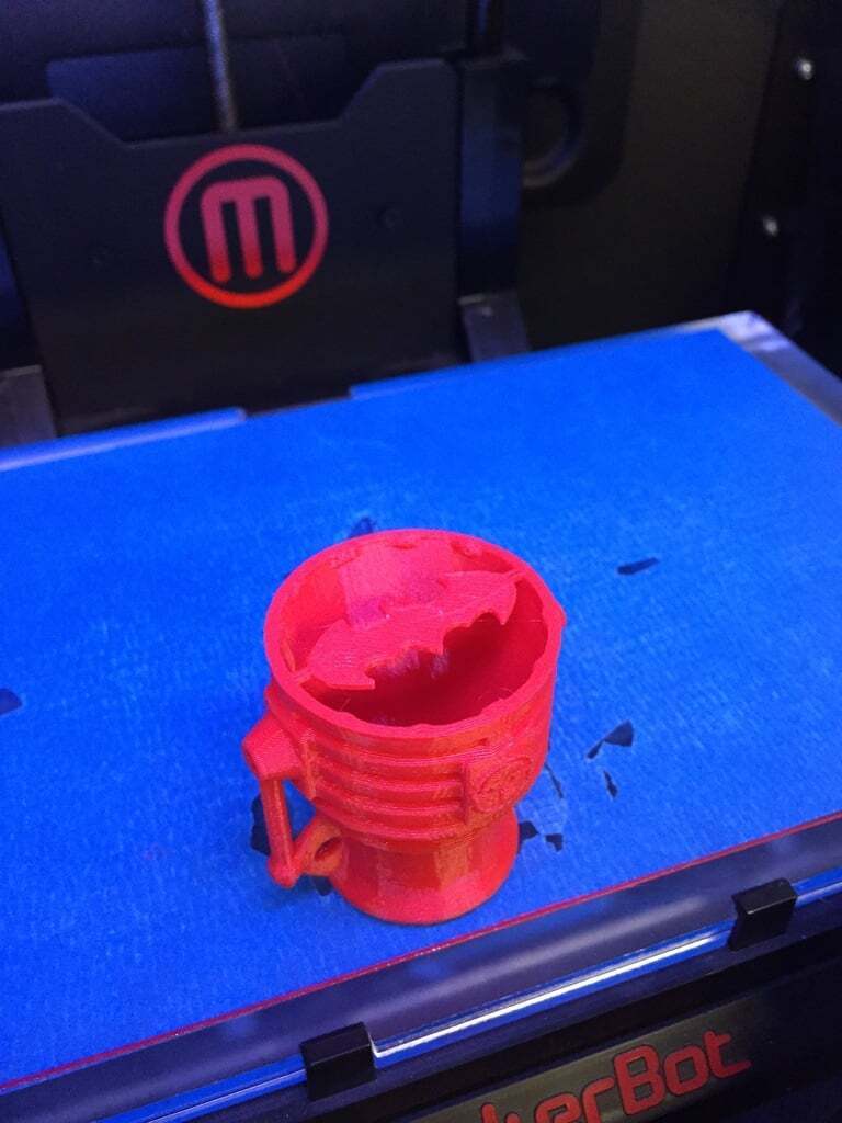 3D printable Customizable Bat Signal for your phone・Cults