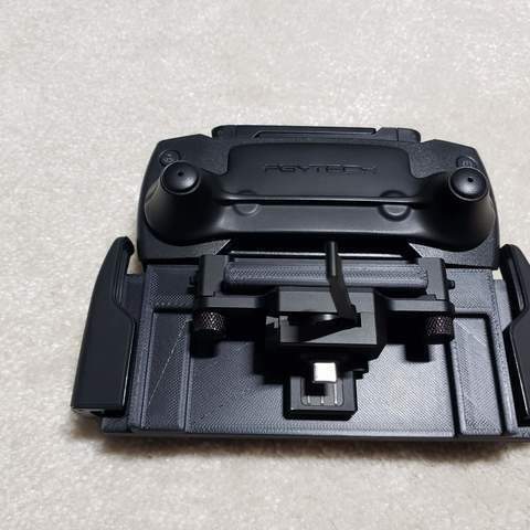 Free 3D file DJI CRYSTALSKY MOUNTING BRACKET ADAPTER FOR MAVIC 2 PRO ...