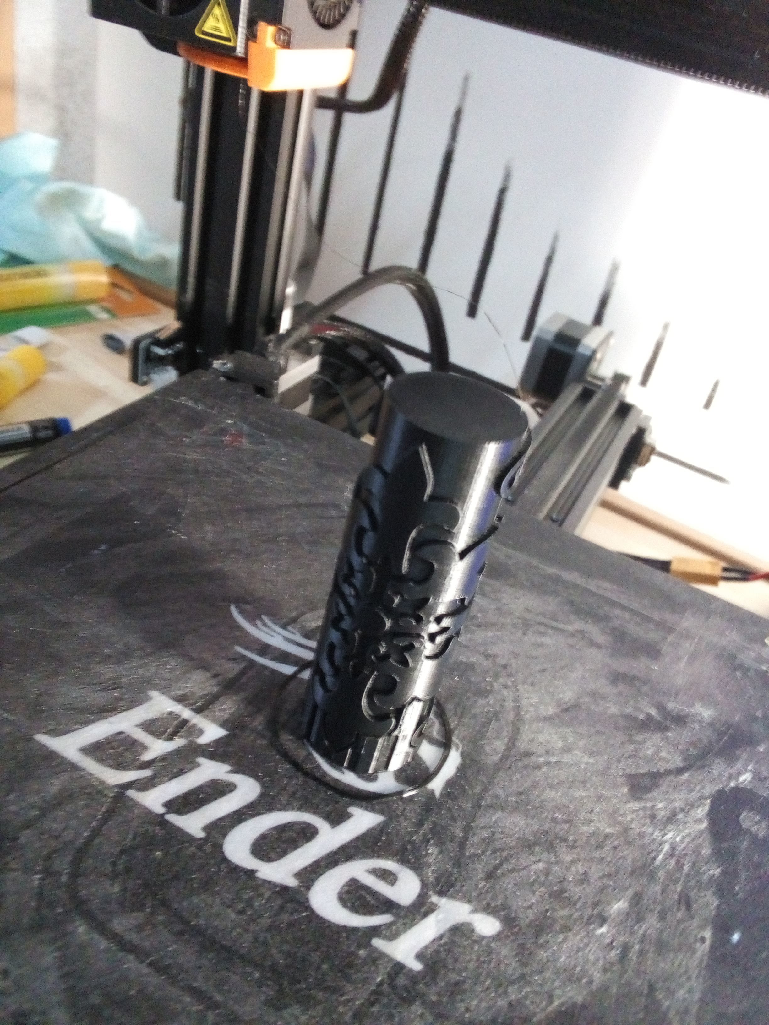 STL file Tile emboss roll 15cmx15cm 👽 ・3D printing template to download ...