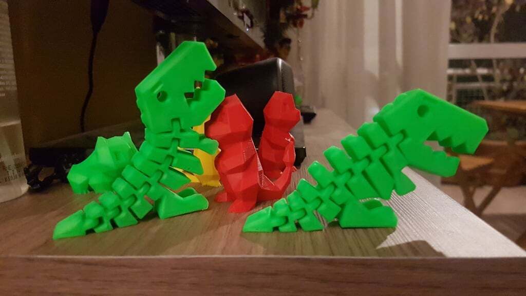 3D printing Flexi Rex with stronger links・Cults