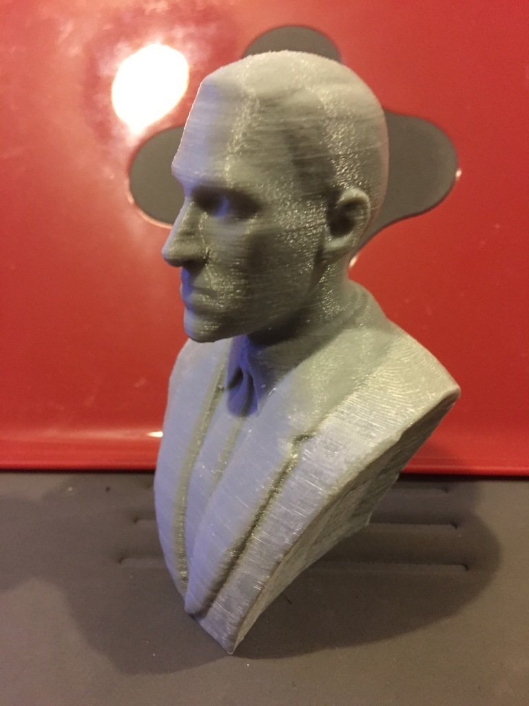Free 3D file H.P. Lovecraft Bust 👤 ・3D print design to download・Cults