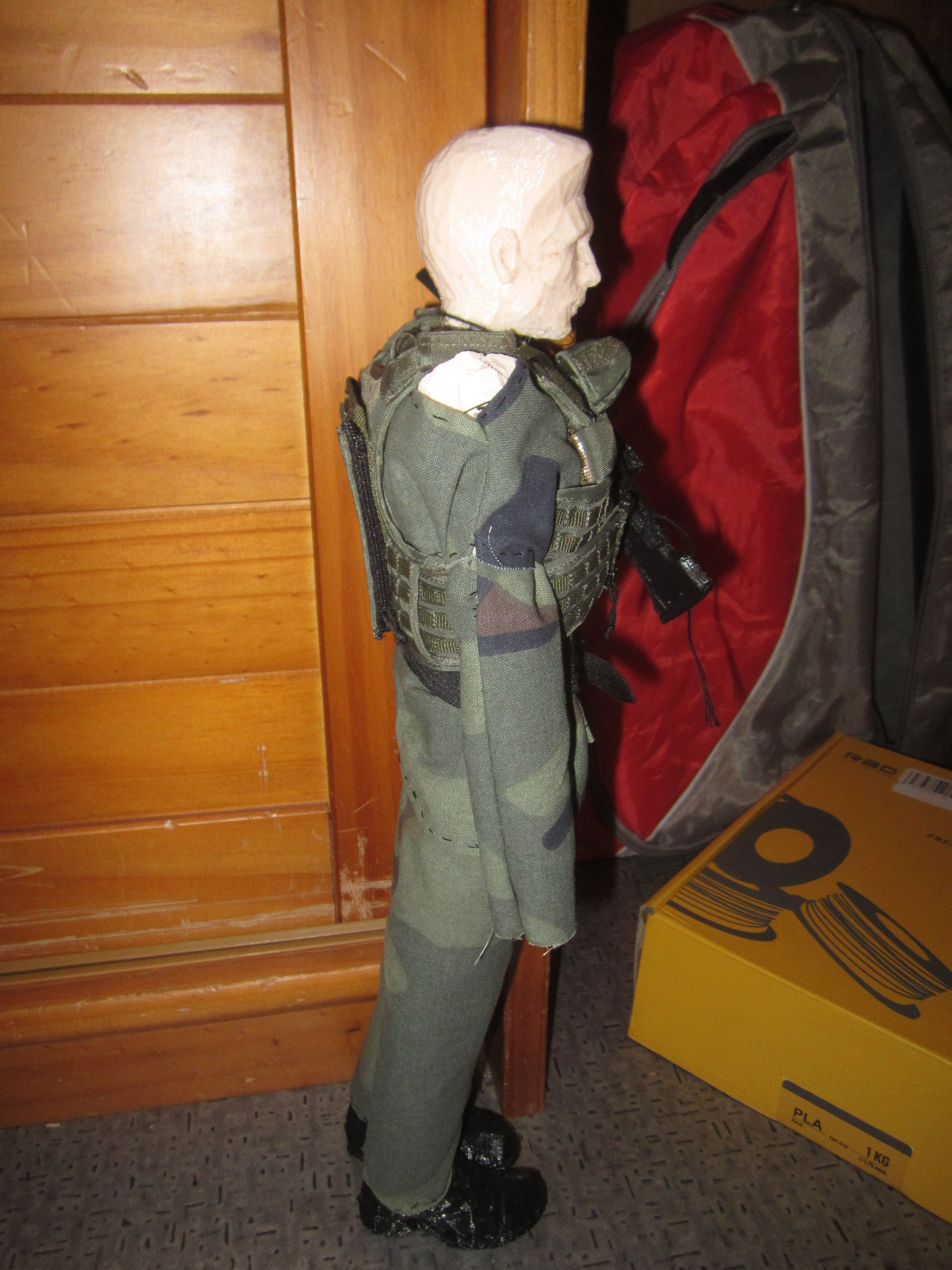 3D printable Giant acticon Figure Malcolm Reed・Cults