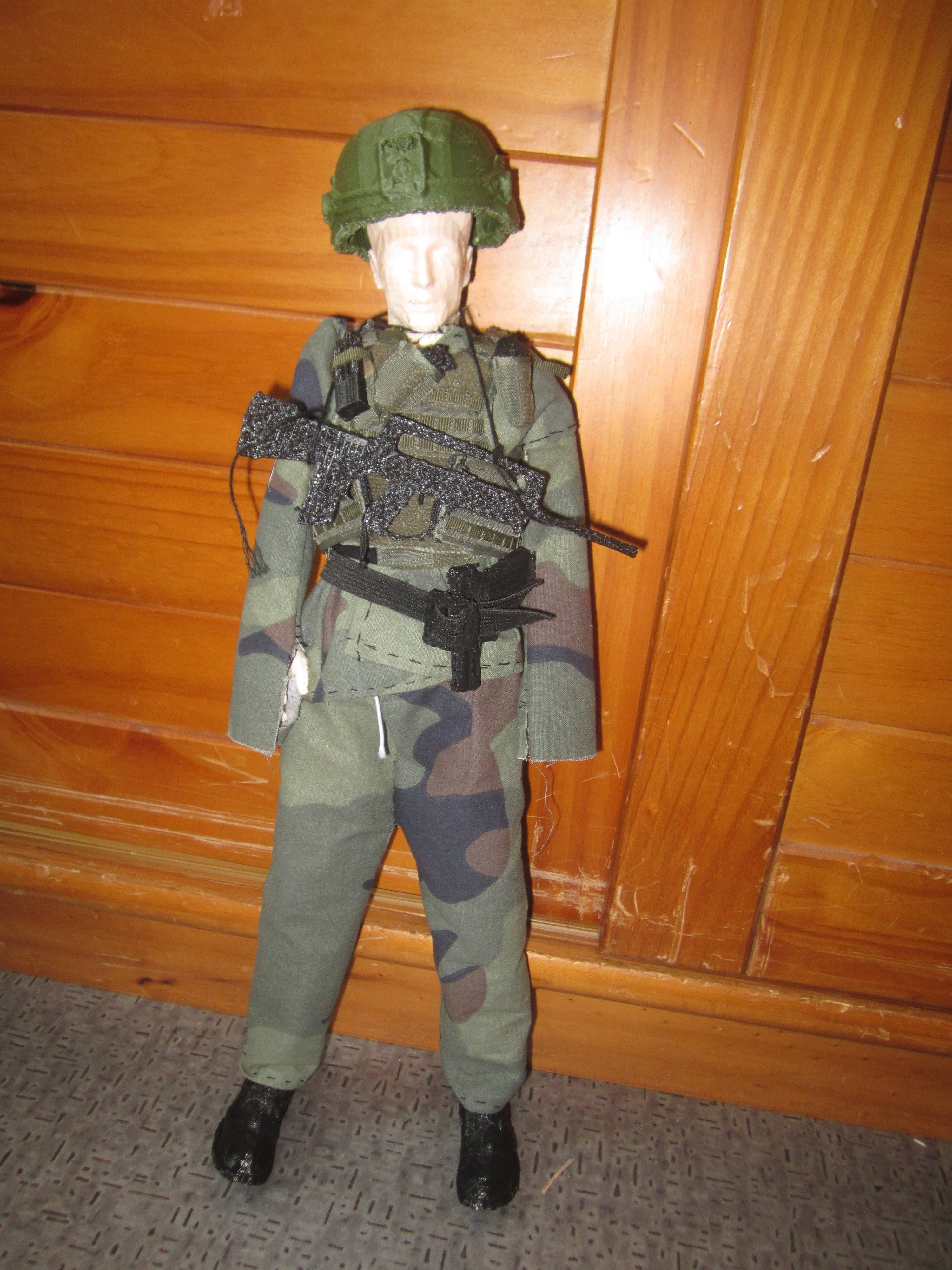 3D printable Giant acticon Figure Malcolm Reed・Cults