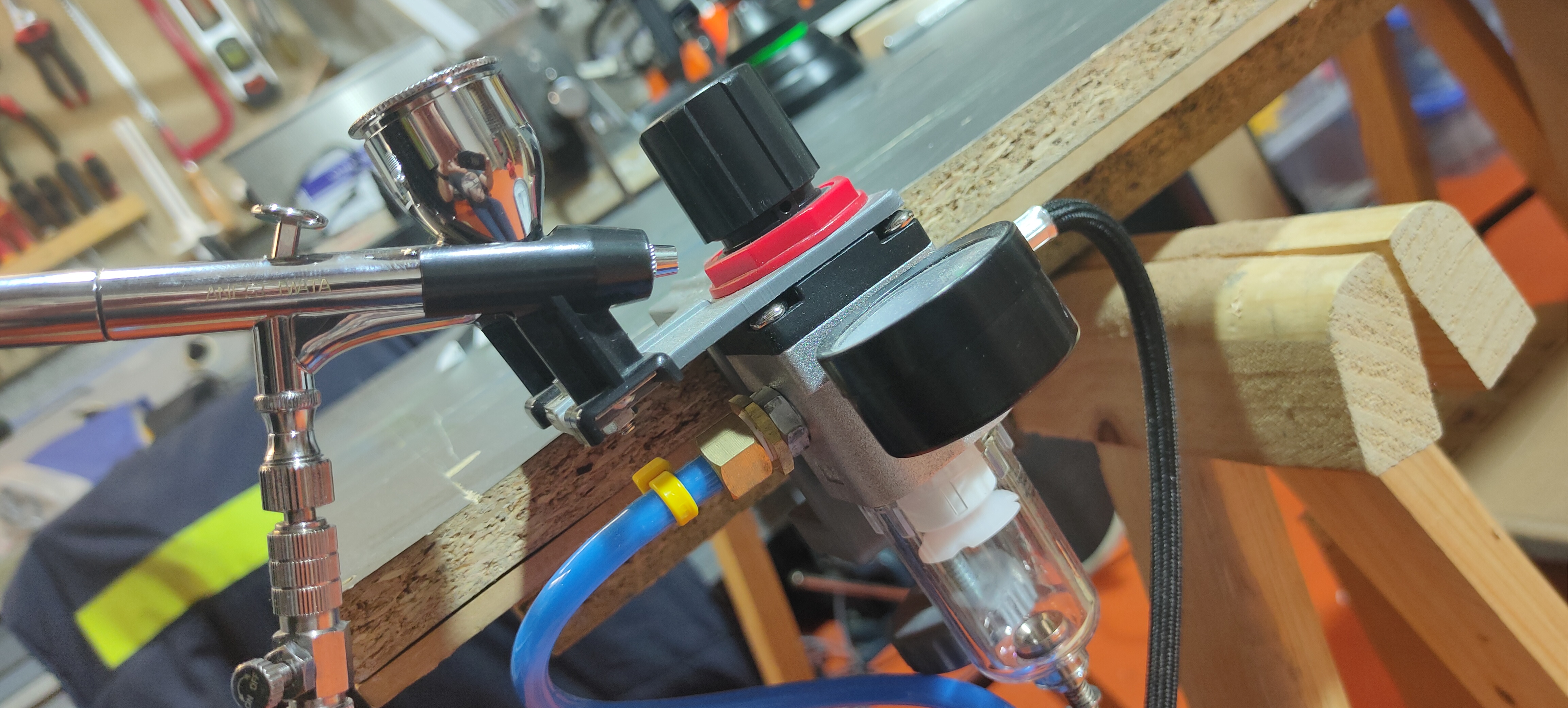 🎲 Tabletop support: Airbrush + regulator・ STL File for ・Cults