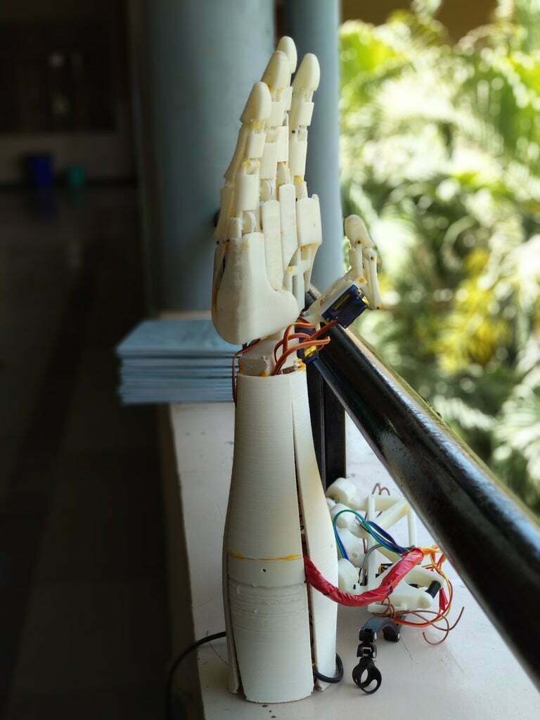 Archivo 3D gratis Manos inteligentes 👽 ・Modelo imprimible en 3D para ...