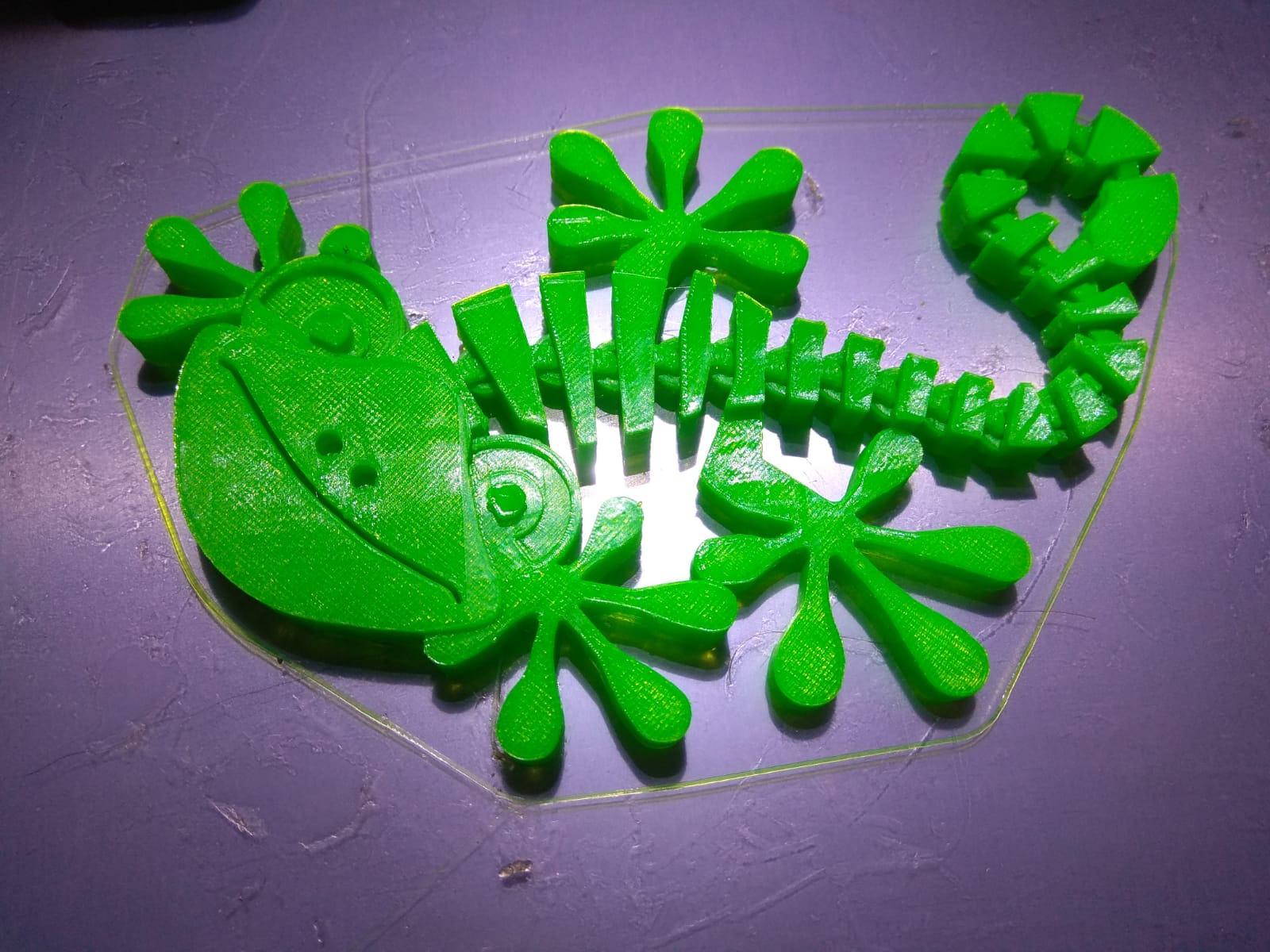 Archivo STL flexi undead gecko 🐉 ・Objeto imprimible en 3D para ...