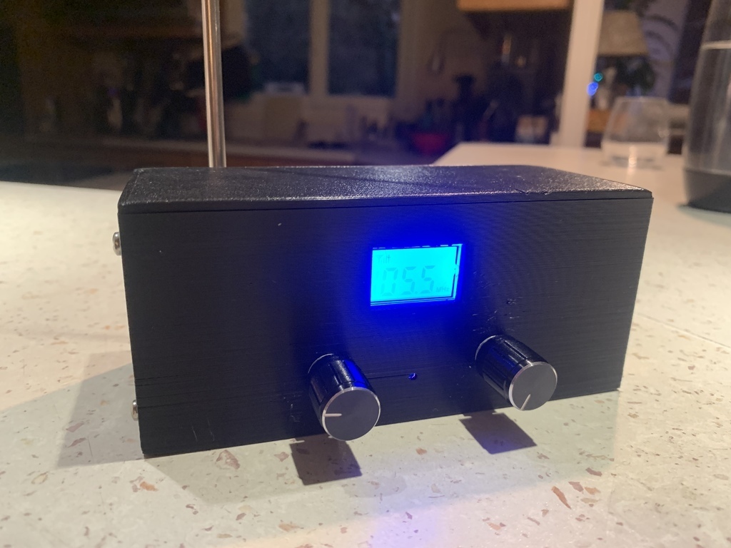 Free 3D file DIY FM radio 📻 ・3D printer design to download・Cults
