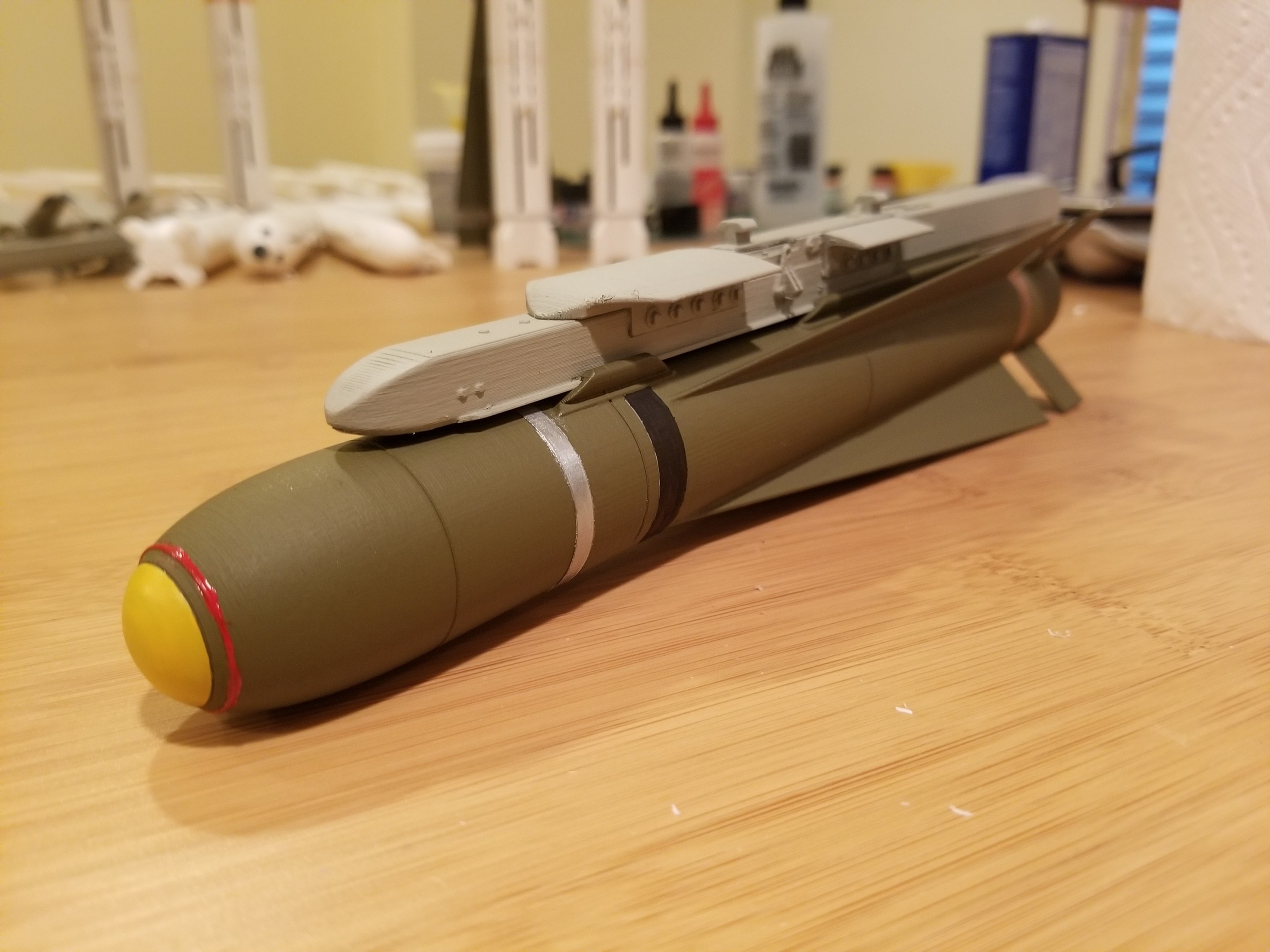 🔫 1/10th Scale AGM-65 Maverick and LAU-117 Launch Rail・ STL File for ・Cults