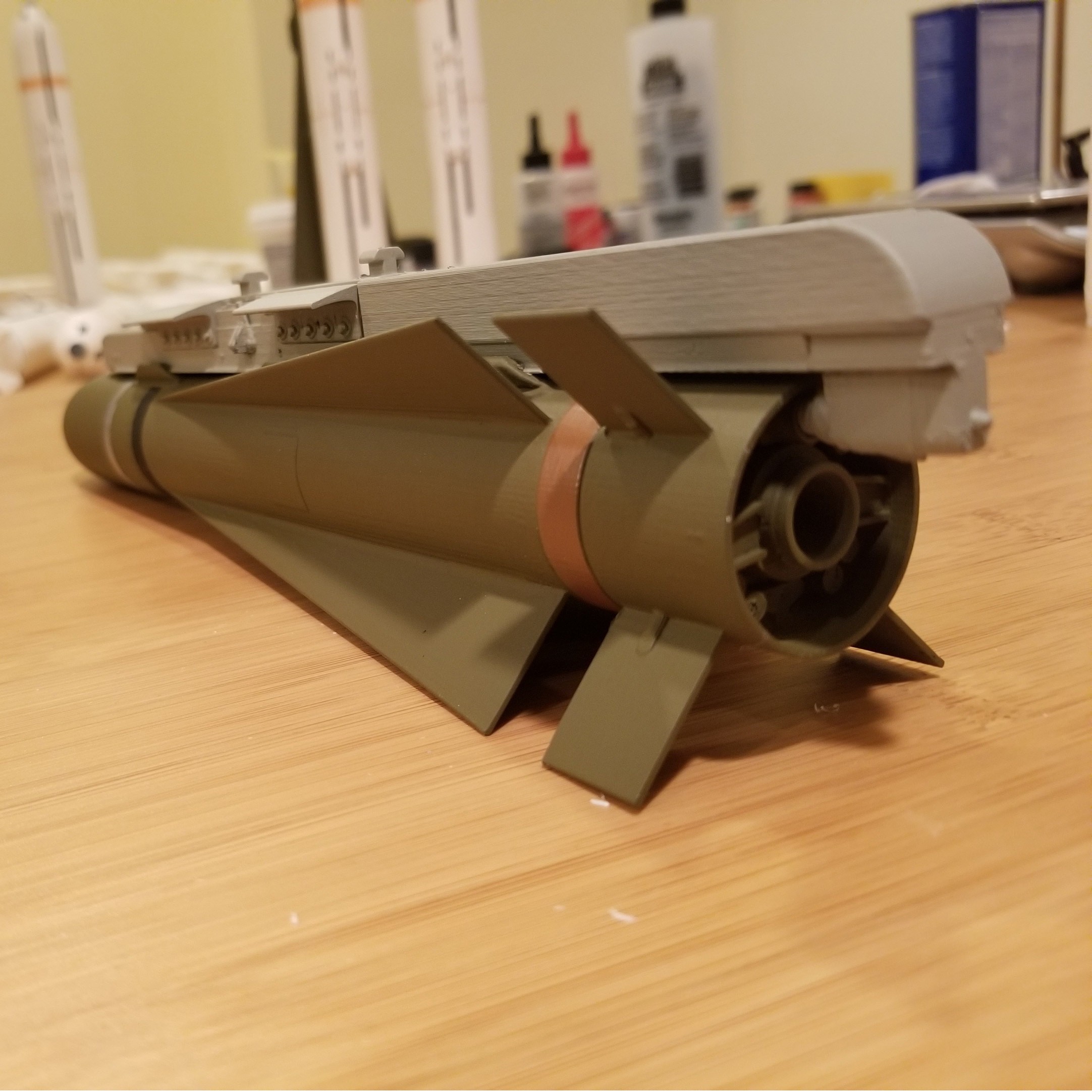 🔫 1/10th Scale AGM-65 Maverick and LAU-117 Launch Rail・ STL File for ・Cults