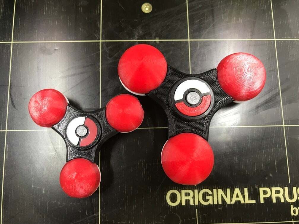 3D printed Pokeball Spinner cap・Cults