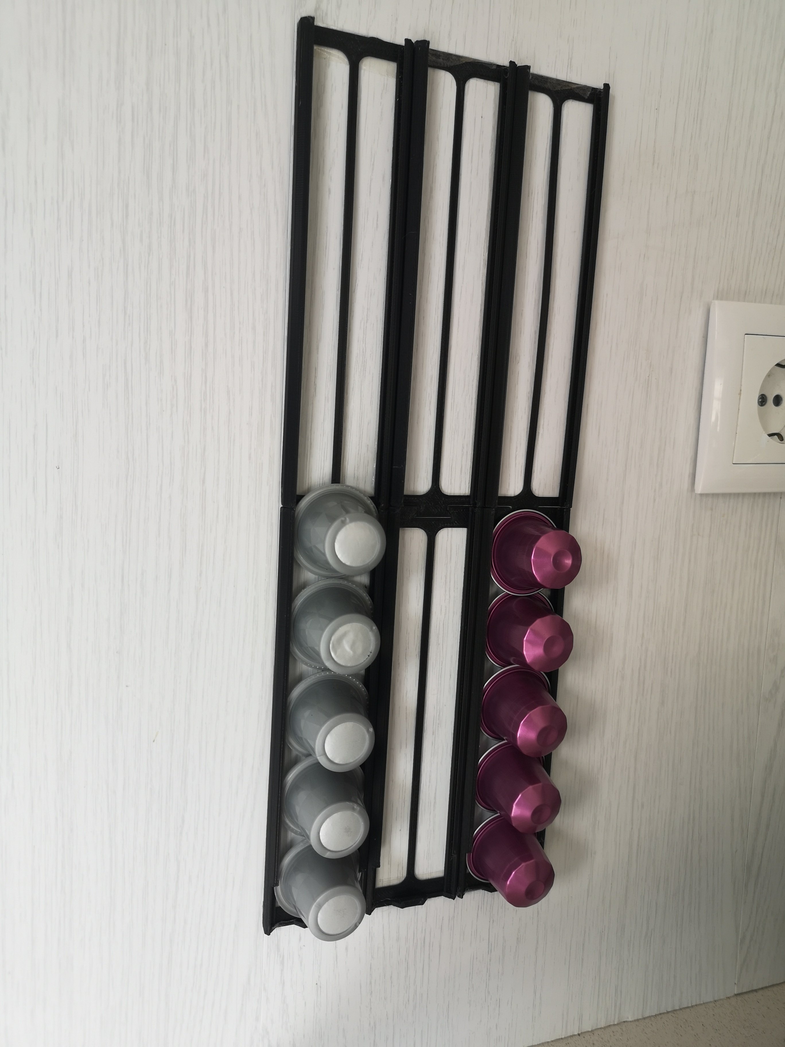 3D printed Nespresso capsule wall holder light・Cults