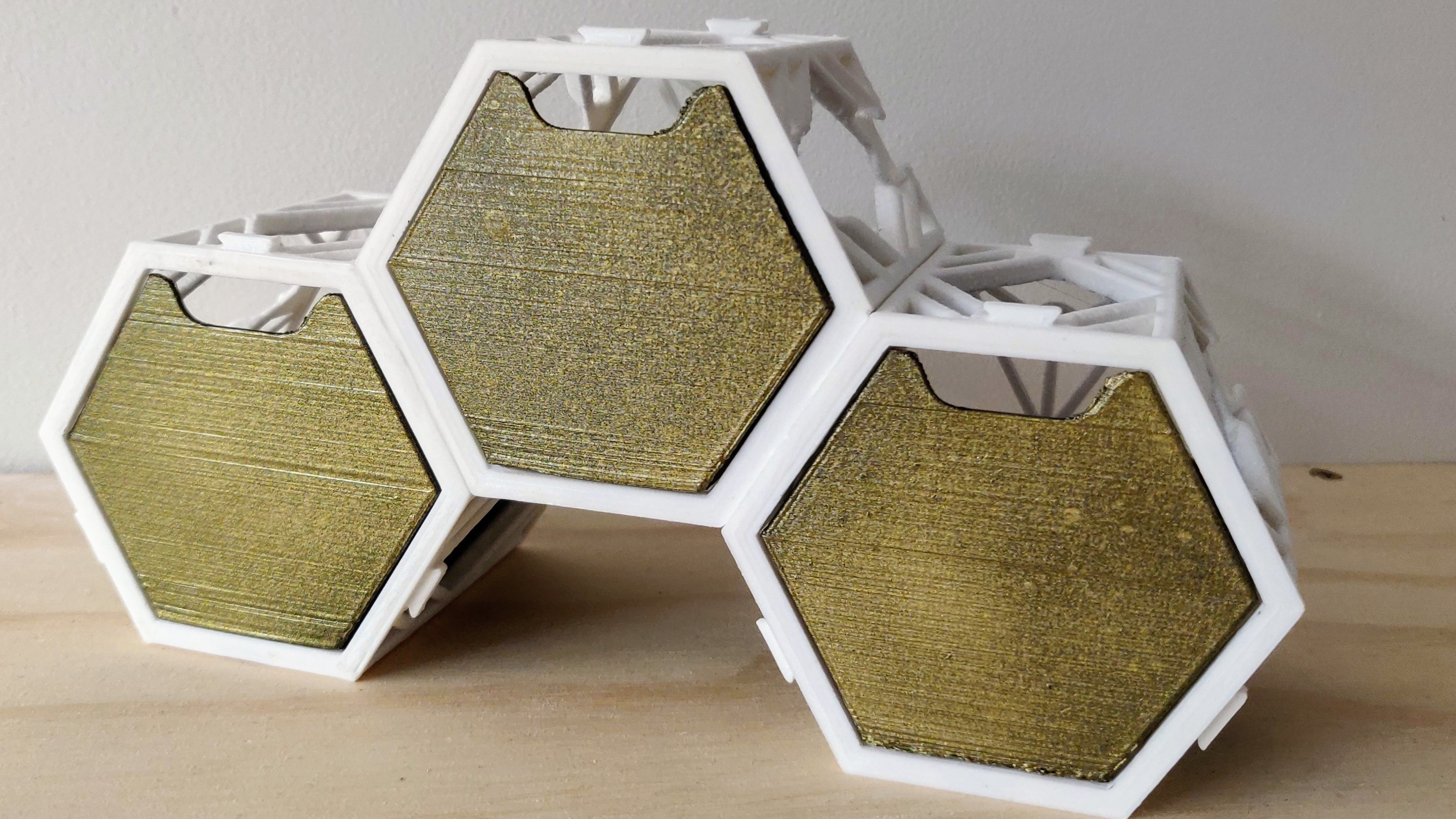 3D printable The Hive Reborn - Hex Storage・made with Tevo Black Widow・Cults