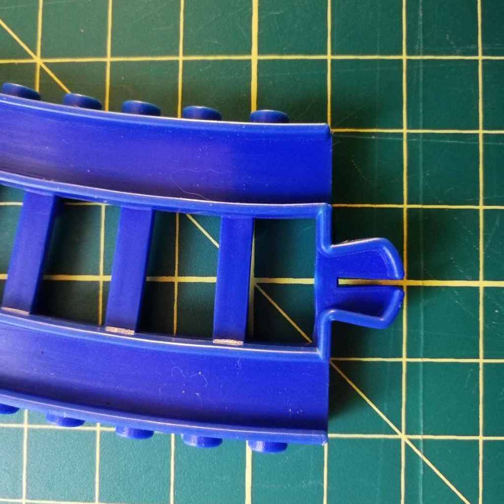 Fichier STL gratuit Des rails droits et courbes pour le train miniature ...