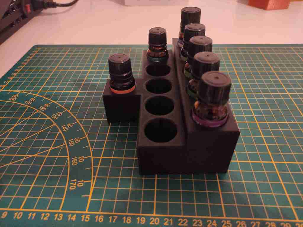 Free STL file essential oil support 🛢️・3D printing model to download・Cults