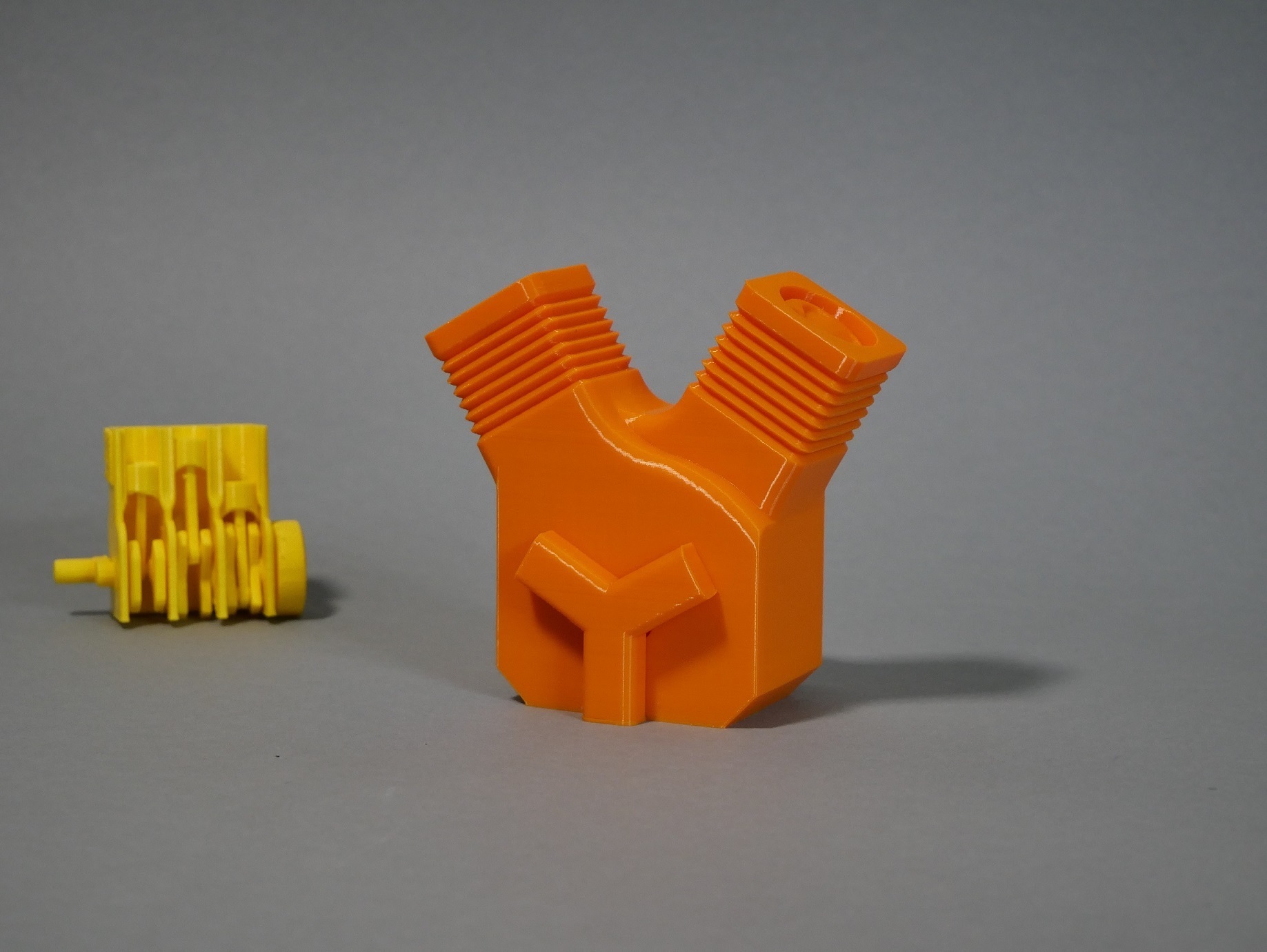 📱 Print in Place V-Twin Engine!・Free STL File for ・Cults