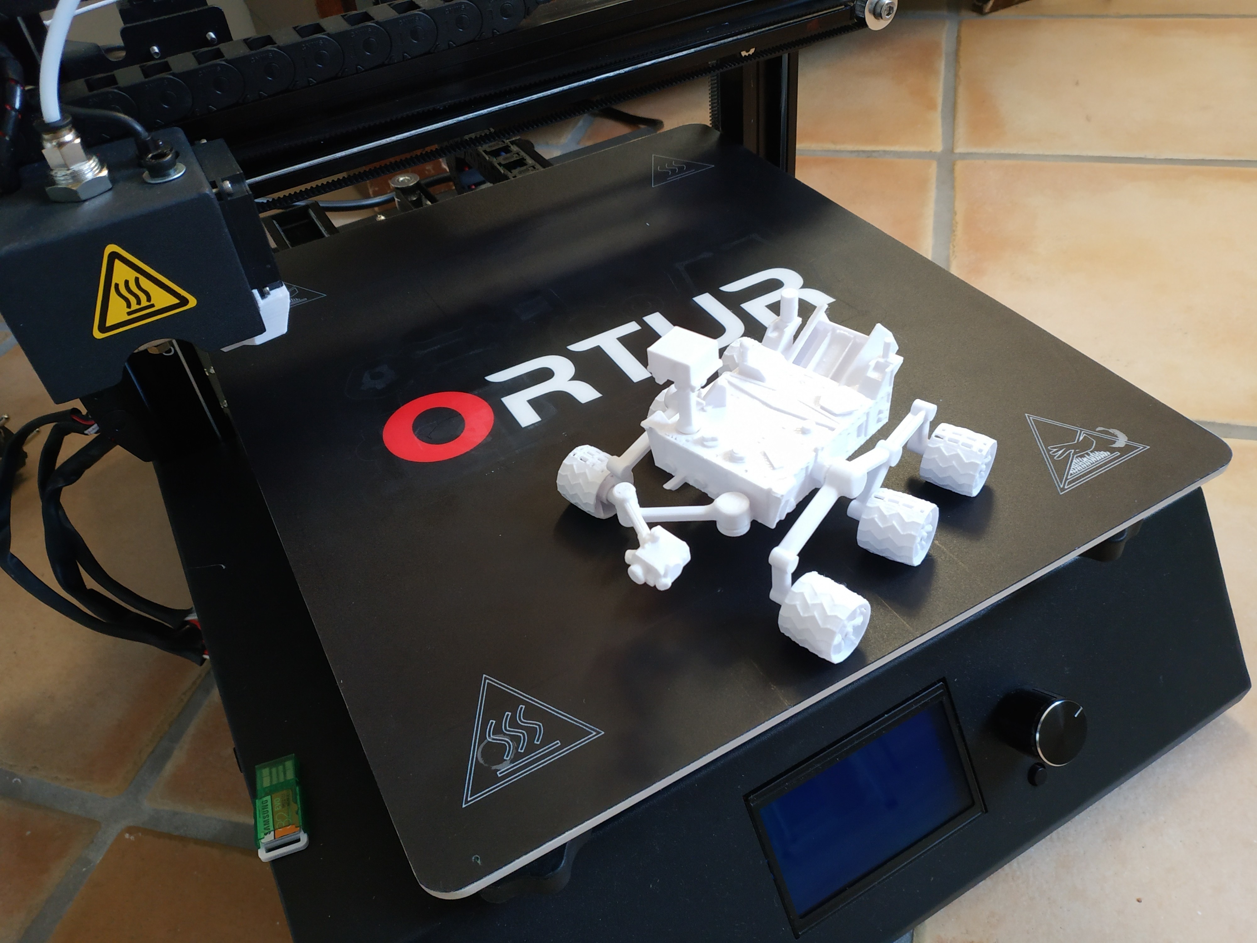 Free STL file Curiosity Rover / NASA 🎨 ・3D printer model to download・Cults