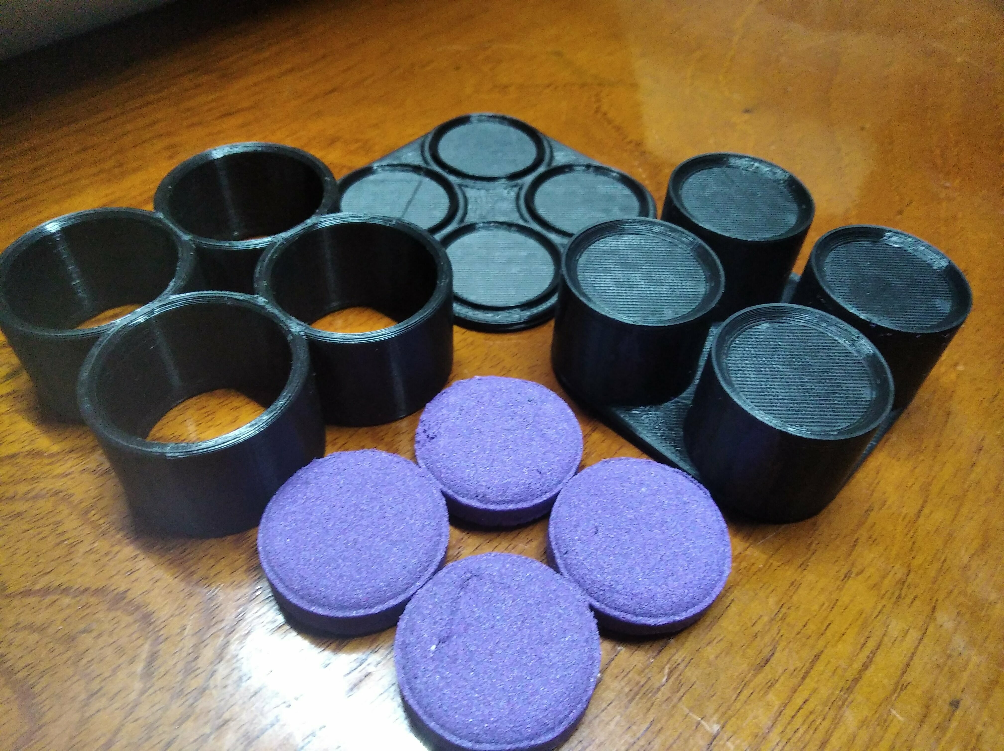 STL file SOLID SHAMPOO PRESS SOLID SOAP Bath Bomb Mold. 🧼 ・3D printable ...