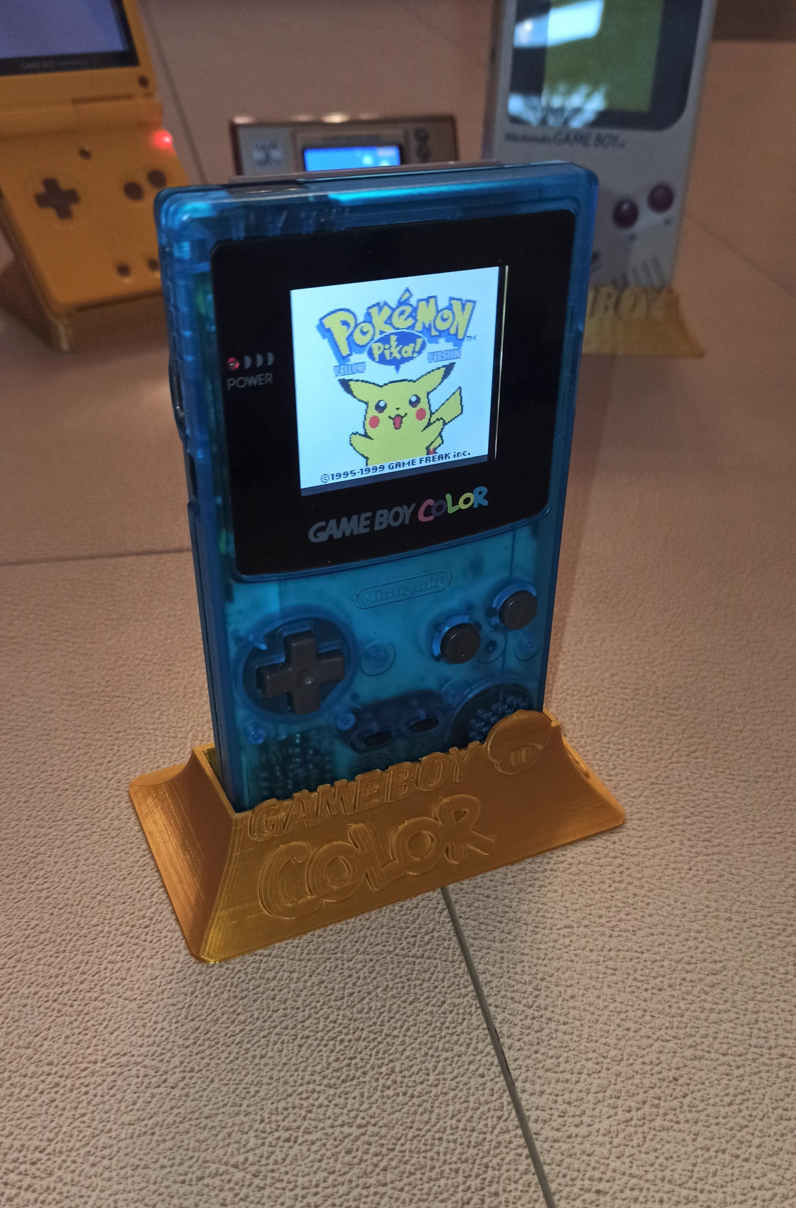 👦 Game Boy Color Stand・ STL File for 3D printing・Cults