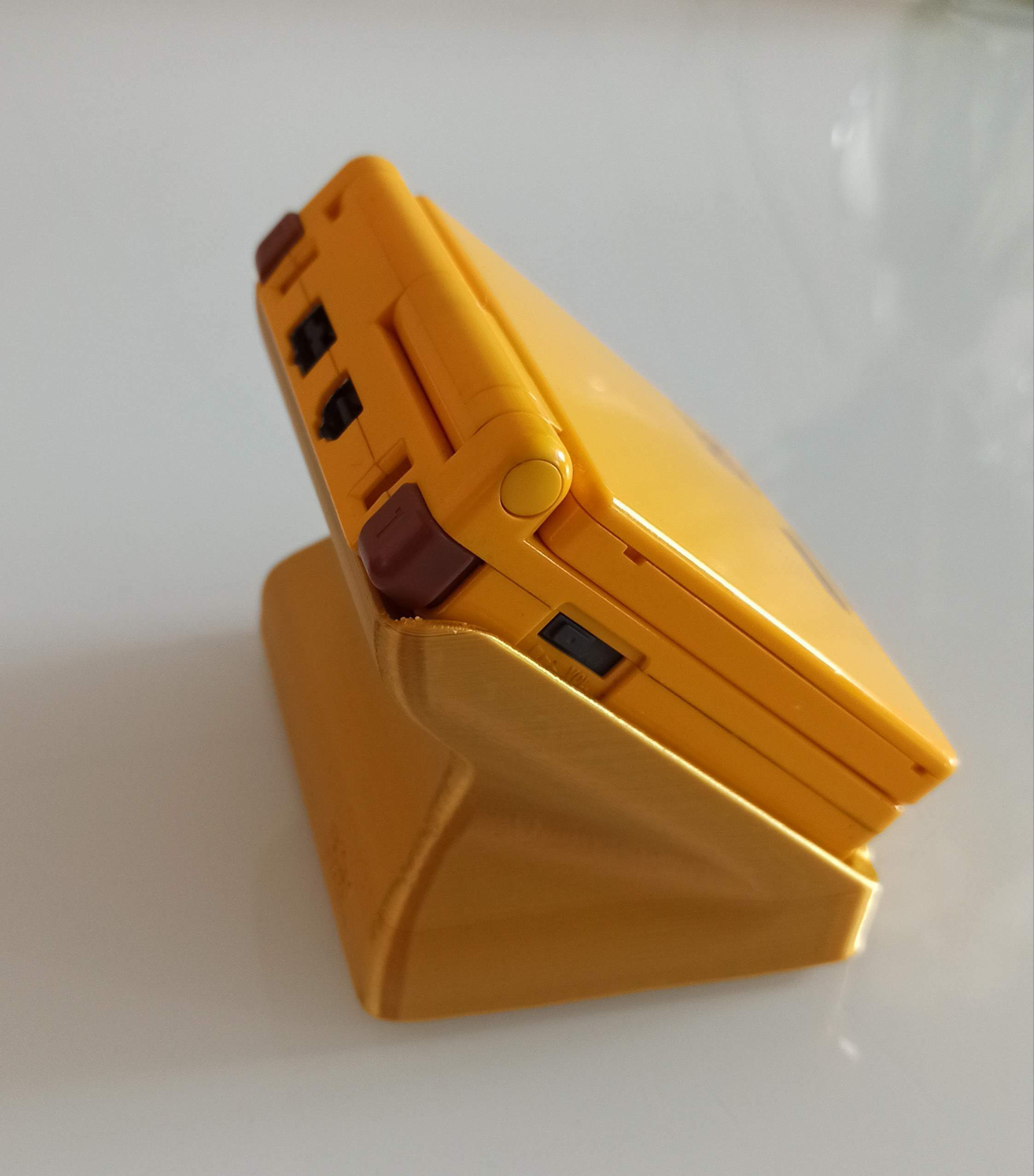 👦 Game Boy Advance SP Stand・ STL File for ・Cults