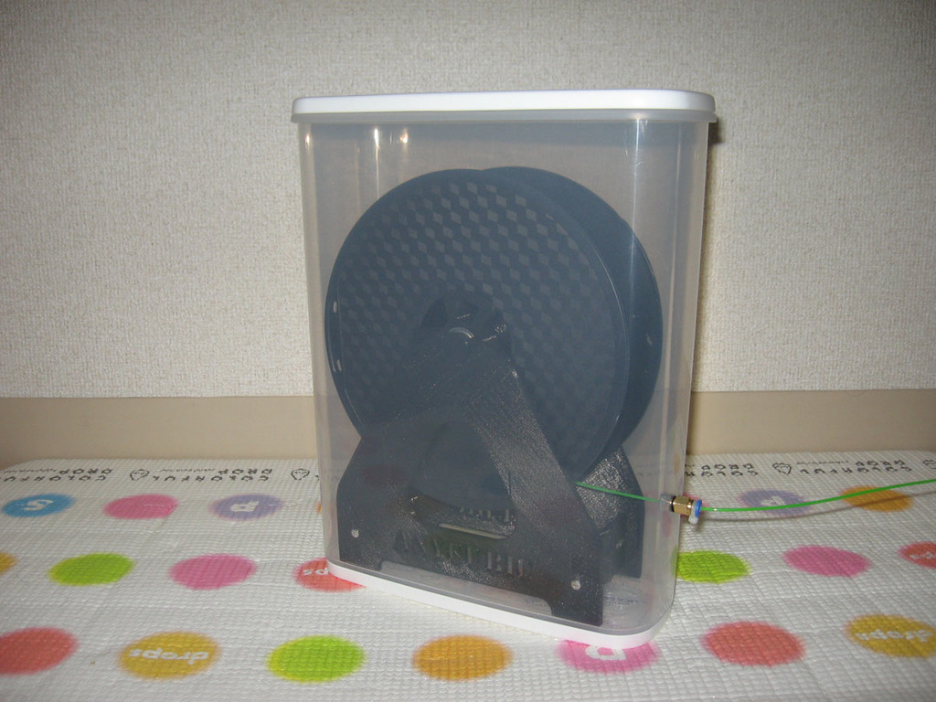 🪢 Slim Filament Spool folder・Free 3D File for ・Cults