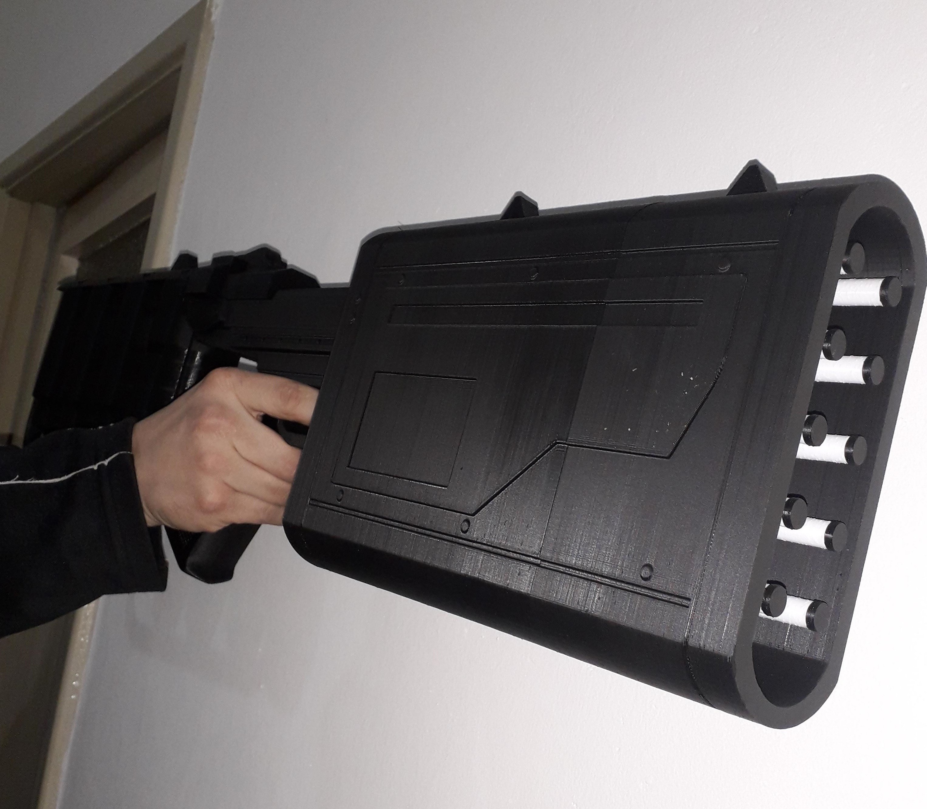 STL file BATMAN´S EMP RIFLE 🔫 ・Model to download and 3D print・Cults