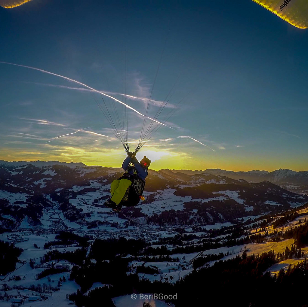 🤐 Chase cam for paragliding - On spot assembly without screws or zip ...