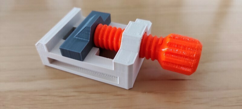 🔧 Nano Vice - Remix・Free 3D File for ・Cults