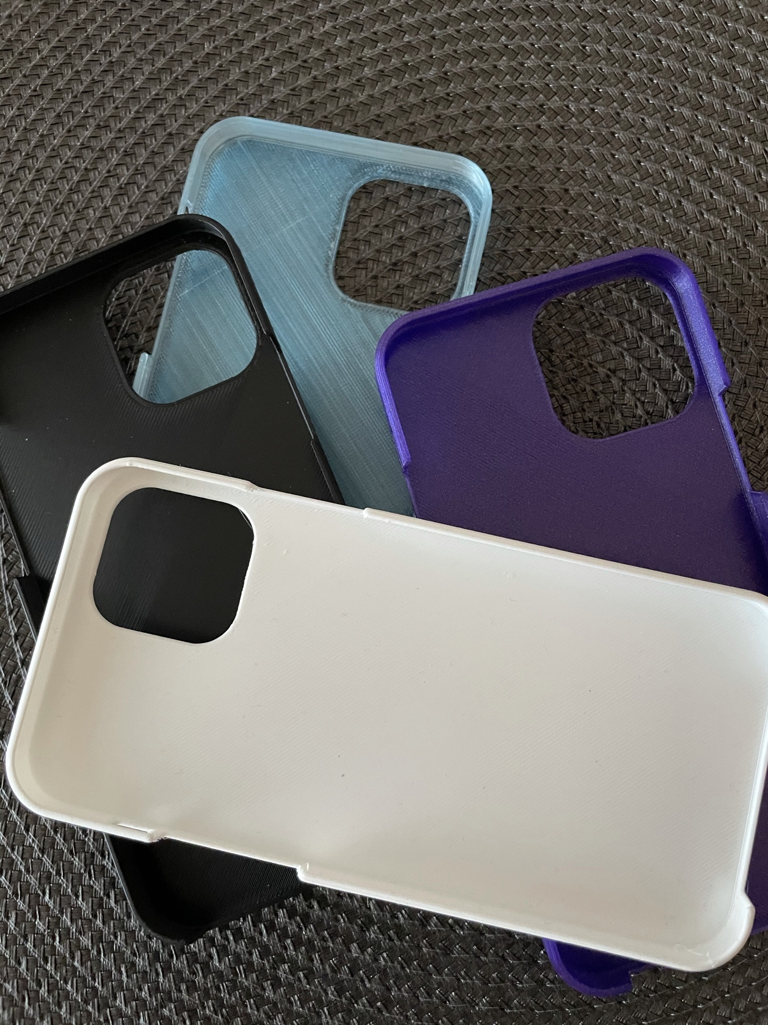 3D print Iphone 12/12 Pro Case • made with Prusa Mk3・Cults