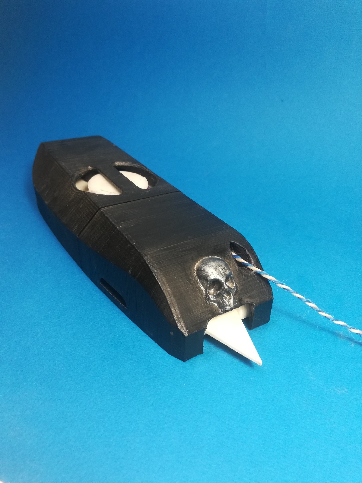 STL file Assasin's blade 🎨・Model to download and 3D print・Cults