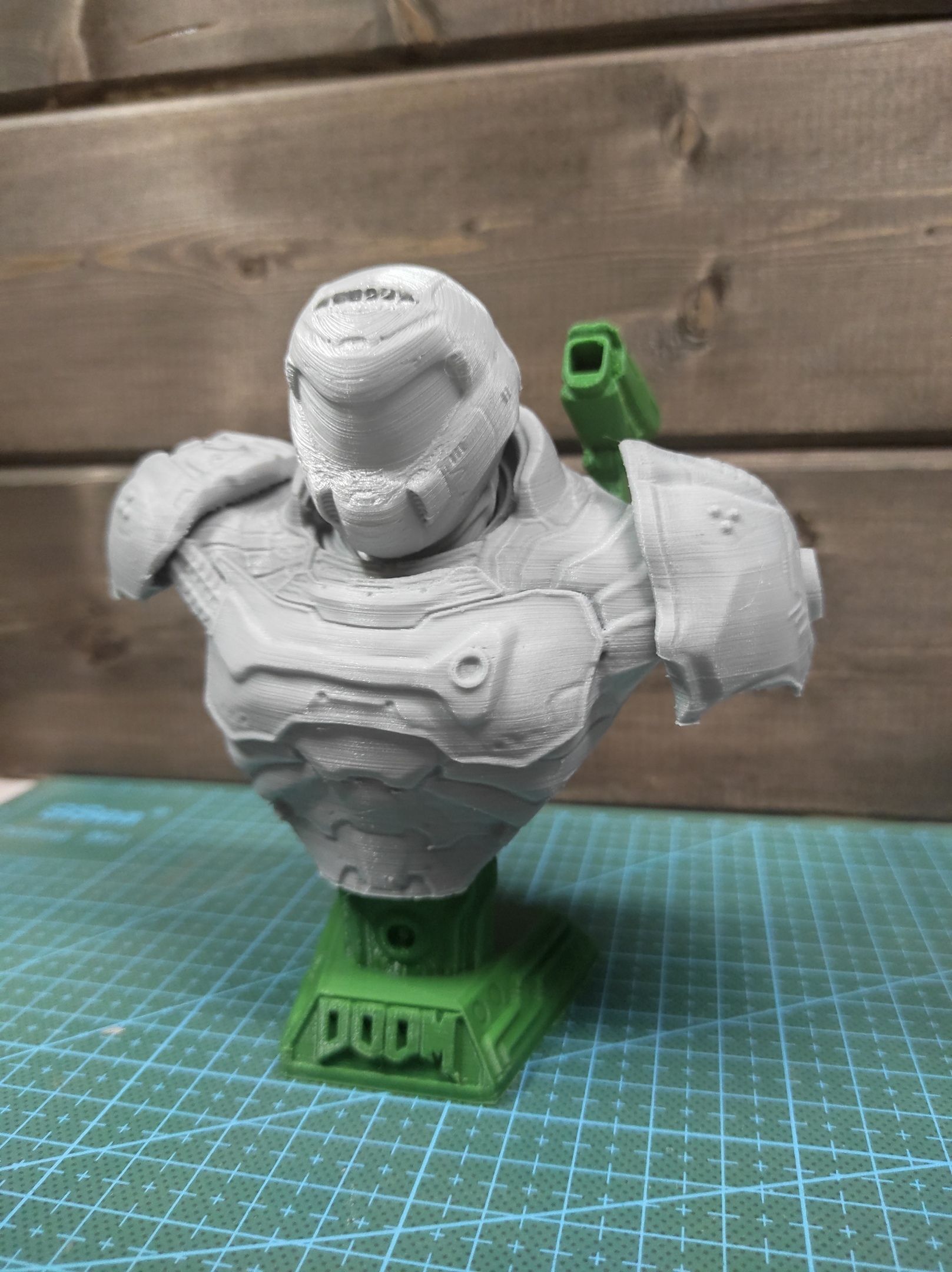 👤 Doom Slayer Bust・ STL File for ・Cults