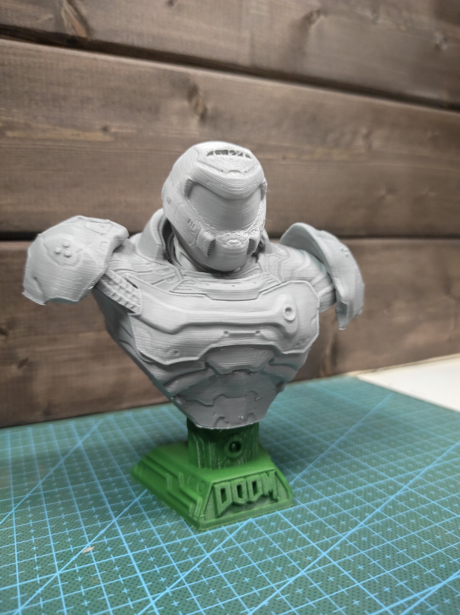👤 Doom Slayer Bust・ STL File for ・Cults