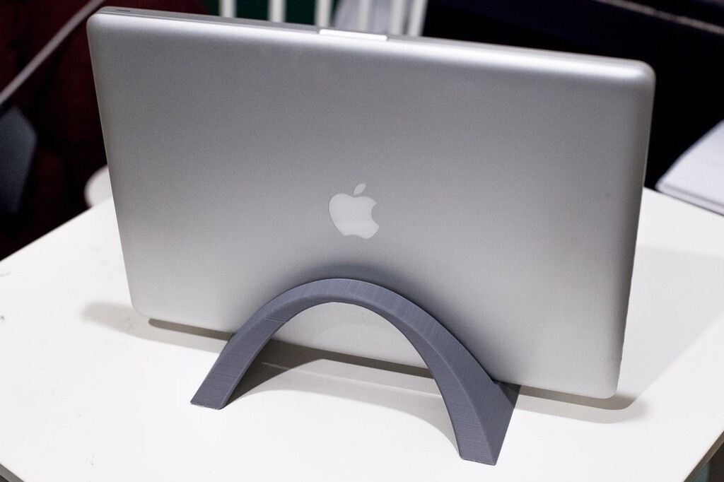 Free STL file Elegant Arch MacBook Pro Stand 💻 ・3D printing model to ...
