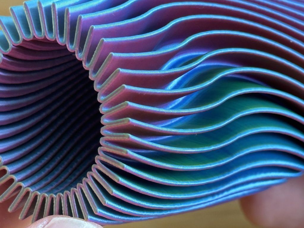 Free 3D file Radial Rib Vase 🏺・3D printer design to download・Cults