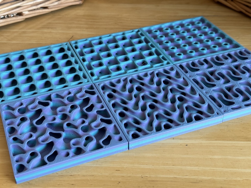 Free 3D file Topology Tile – Square 🟪・Design to download and 3D print・Cults