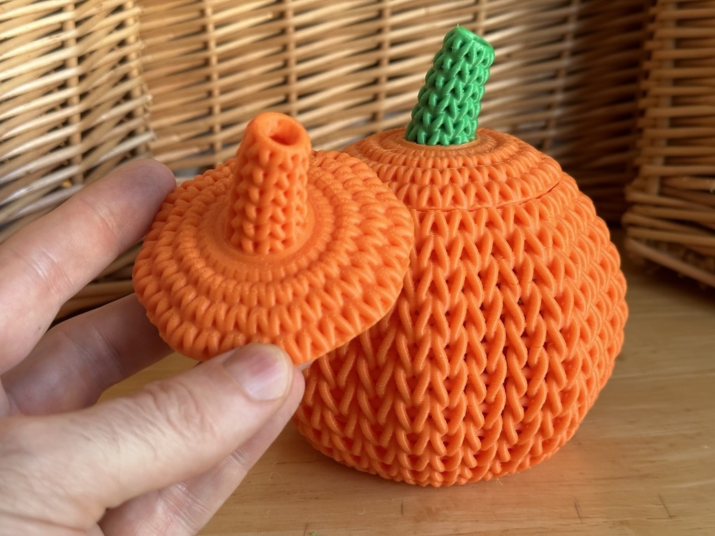 Free 3D file Knitted Pumpkin 🎃・Model to download and 3D print・Cults