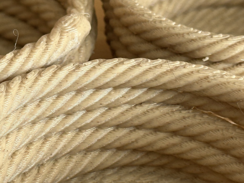 Free 3D file Sloppy Coiled Rope Bowls 🥣・3D print model to download・Cults