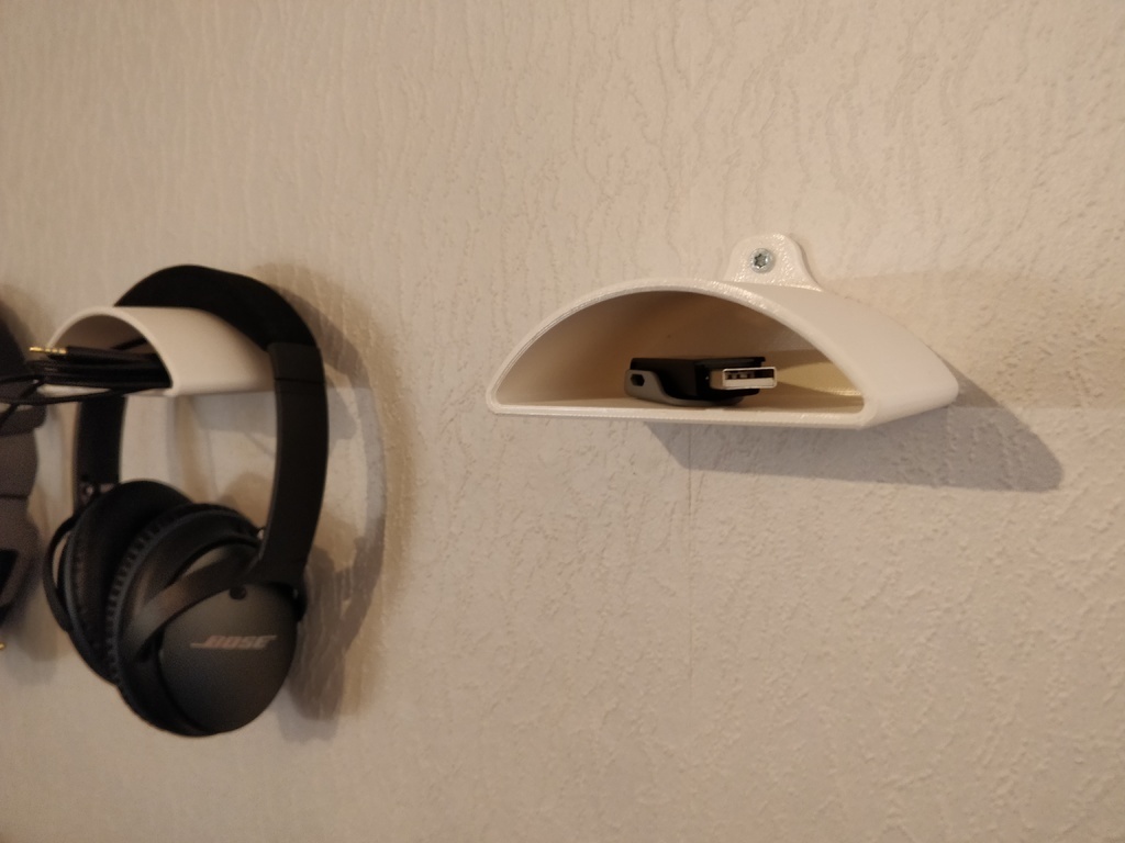 Free STL file Headset hanger 🎧 ・3D printer model to download・Cults