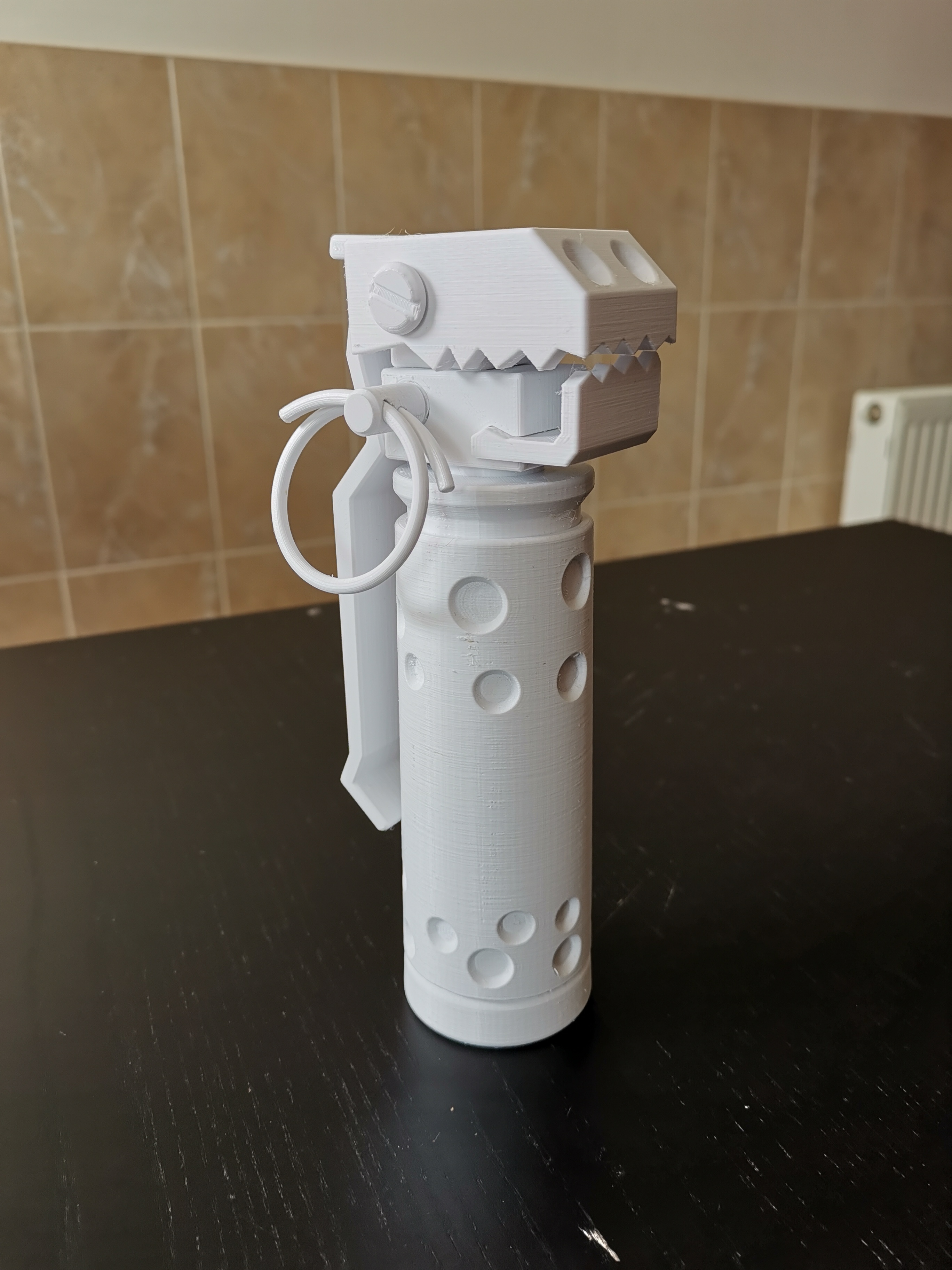 Fichier 3D Fortnite Shadow Bomb 💣 ・Objet pour imprimante 3D à ...