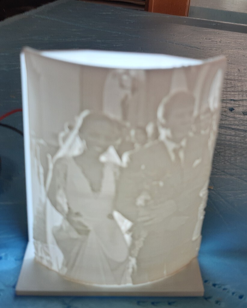 Free STL file lithophane support 🧞‍♂️ ・3D printer design to download・Cults