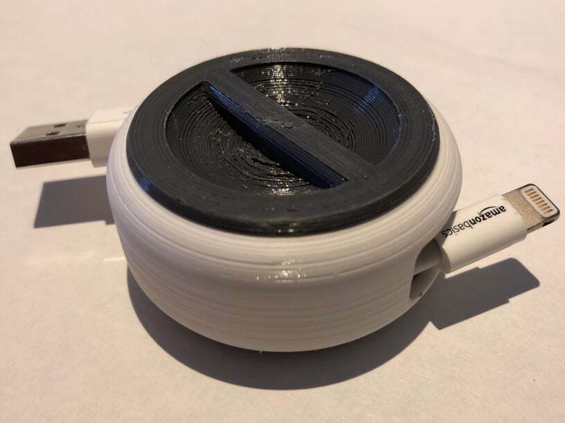 3D printed USB Cable Reel・Cults