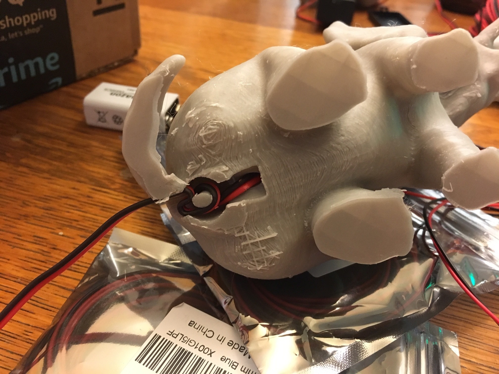 🐘 Elephant with Circus Ball Lamp・Free STL File for ・Cults