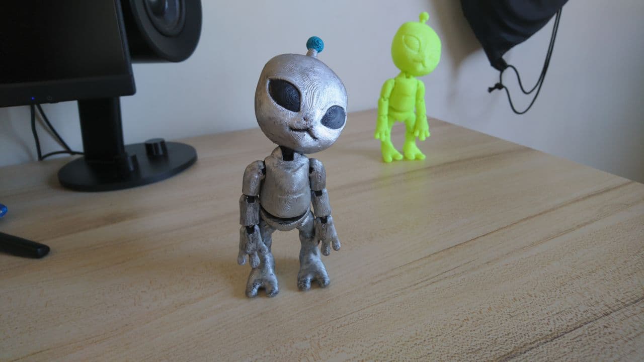 STL 文件 大个子小外星人 - FLEXI 👽 ・可下载 3D 打印模型・Cults