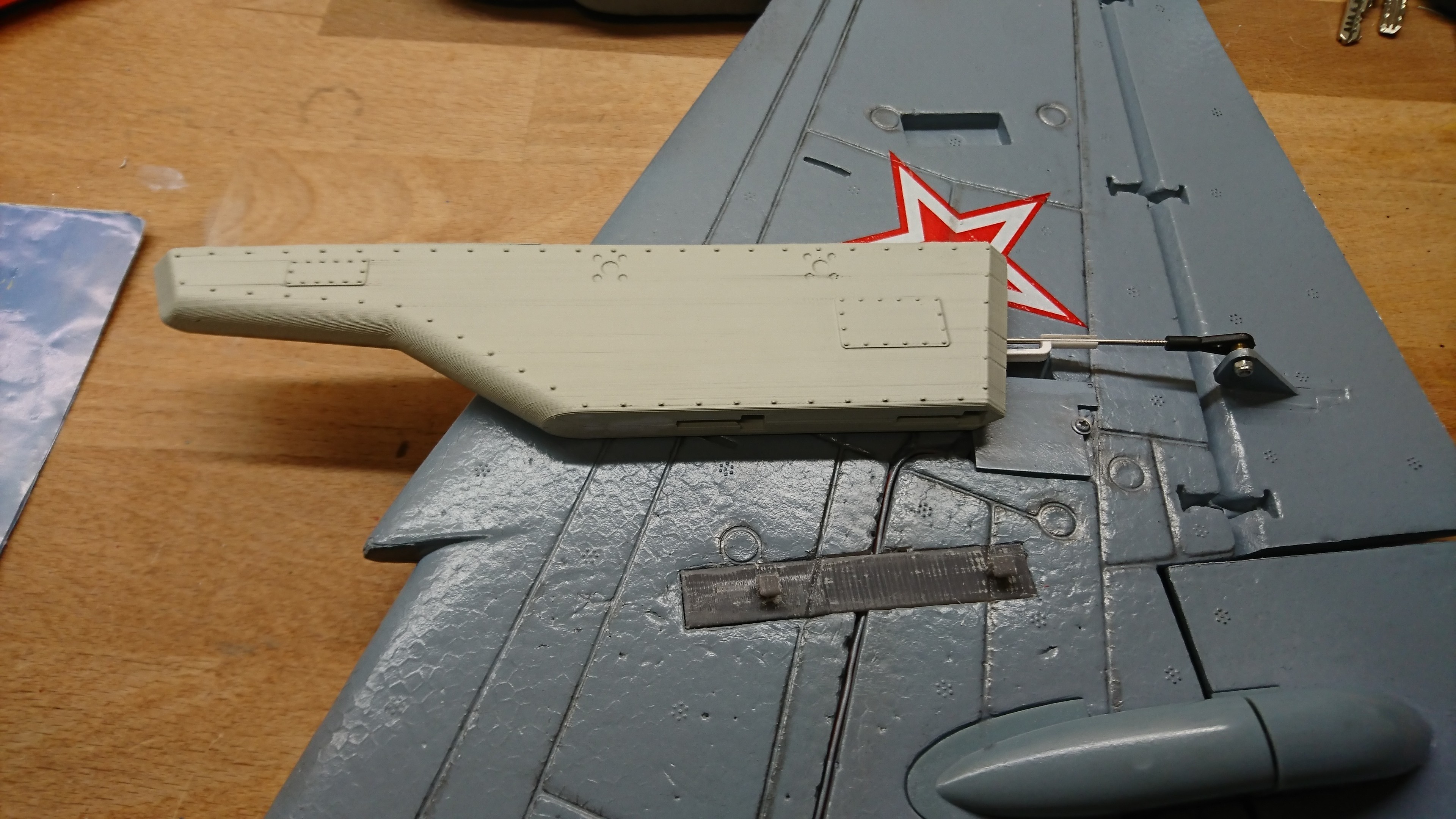 STL file Freewing Yak 130 90mm B-13L Rocket Launcher 🚀 ・3D print model ...