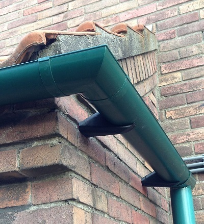 Free 3D file Gutter Clamp - INVISIBLE SCREWS 🗜️ ・3D printing idea to ...