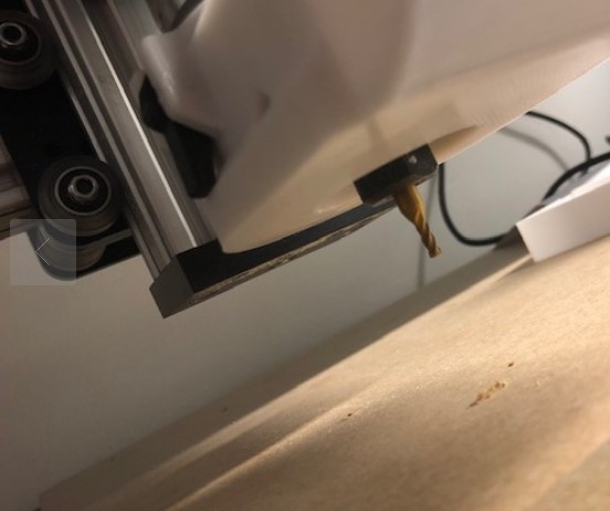 STL file Dewalt 611 dust shoe and deflector 🌬️ ・3D printable design to ...